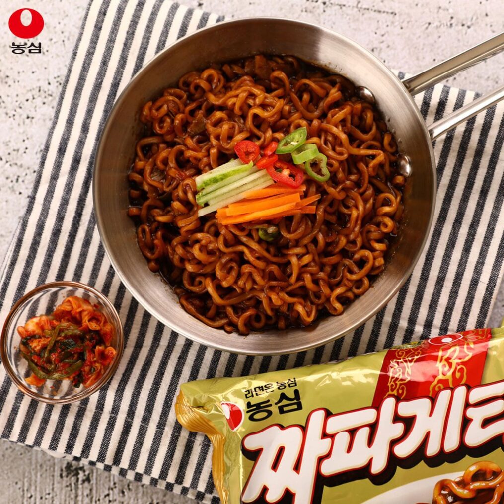 Nongshim Jajangmyeon Chapagetti Nongshim Jajangmyeon Chapagetti Korean ...